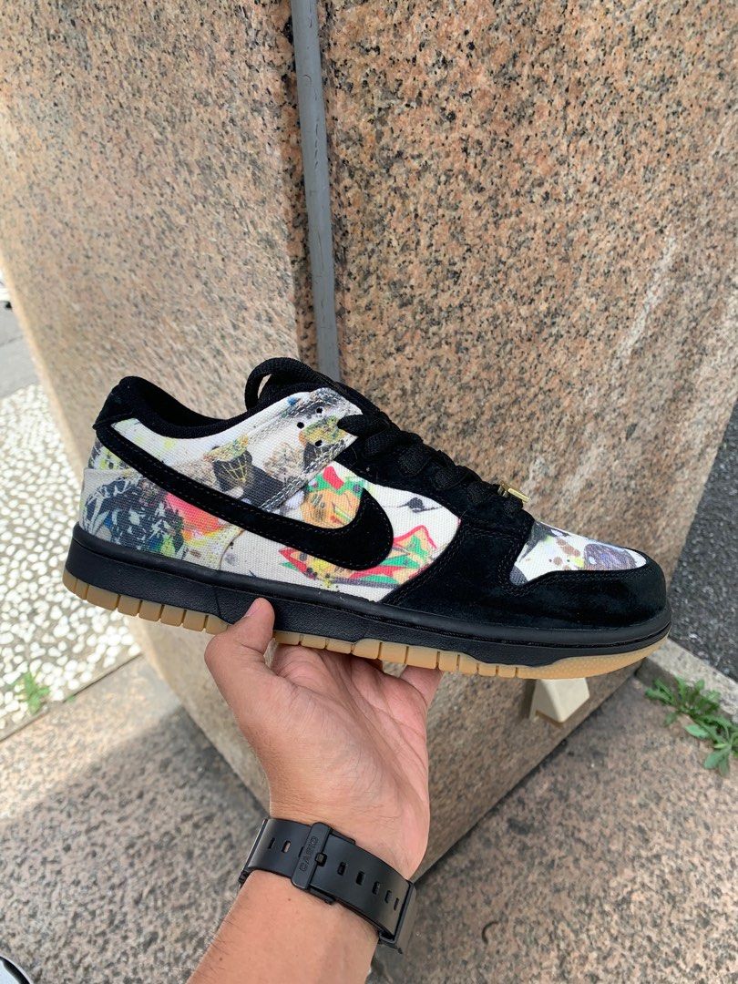 Nike SB Dunk Low X Supreme, Men's Fashion, Footwear, Sneakers on Carousell