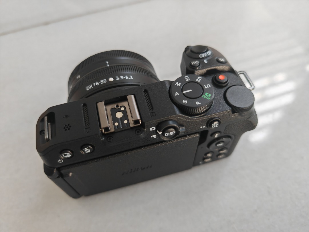 nikon z30 with lens, Photography, Cameras on Carousell