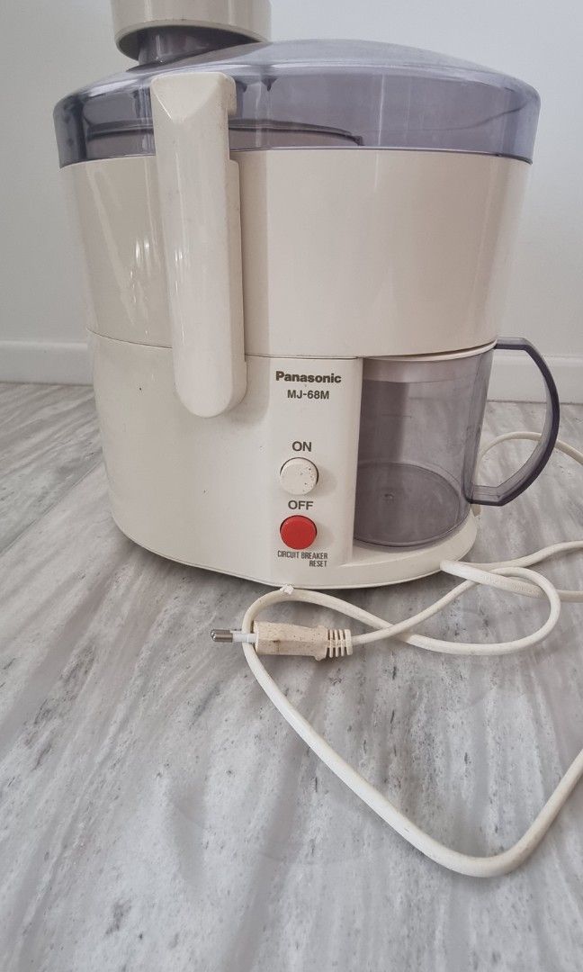 Panasonic Juice Maker MJ-68M, TV & Home Appliances, Kitchen Appliances ...