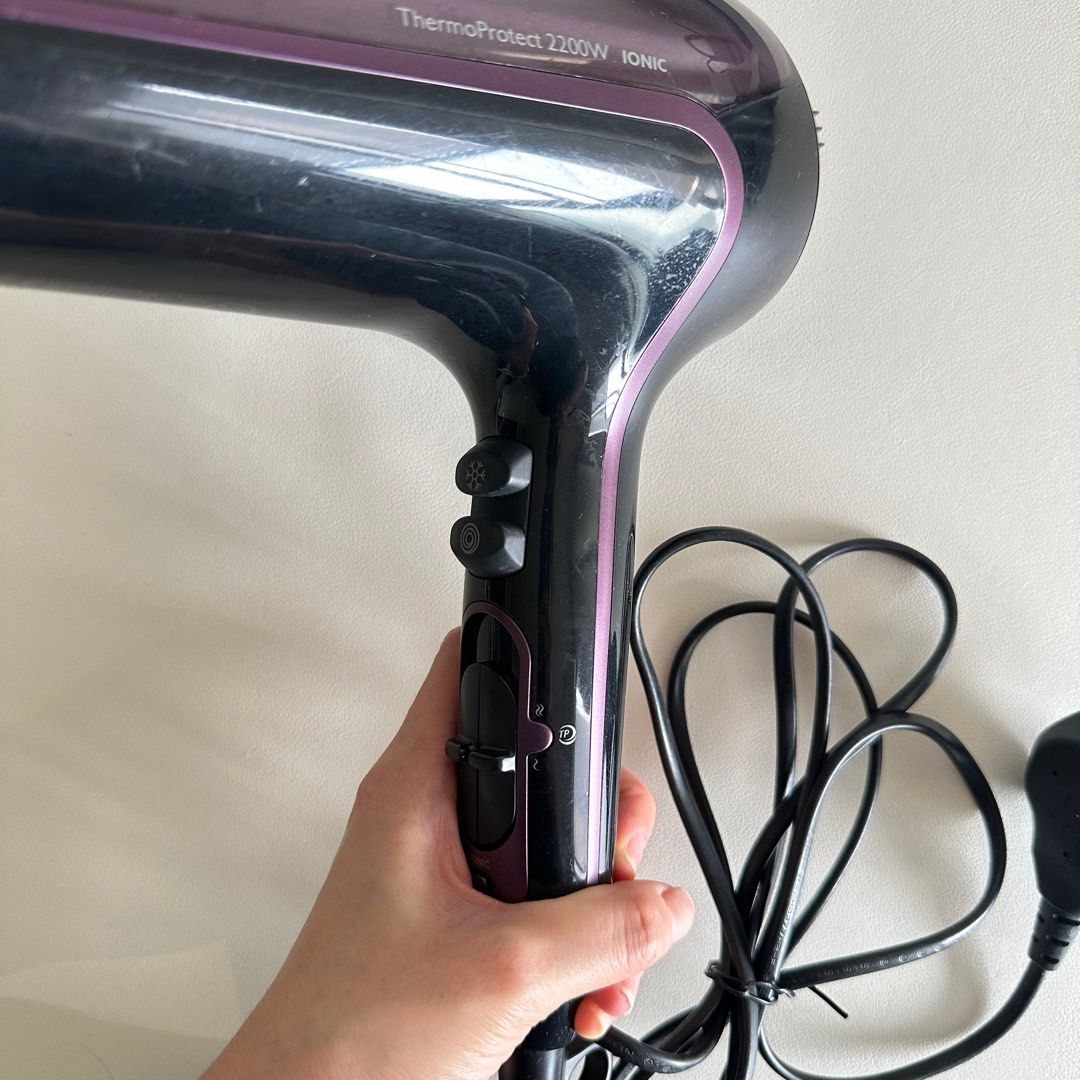 Philips ThermoProtect Ionic HP8233/03, TV & Home Appliances, Other Home ...