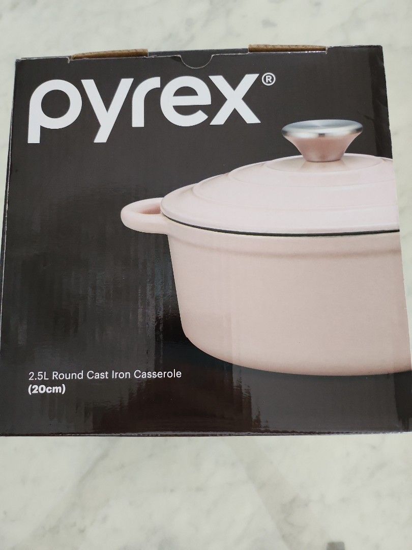 PYREX 2.5L Round Cast Iron Casserole, Furniture & Home Living ...