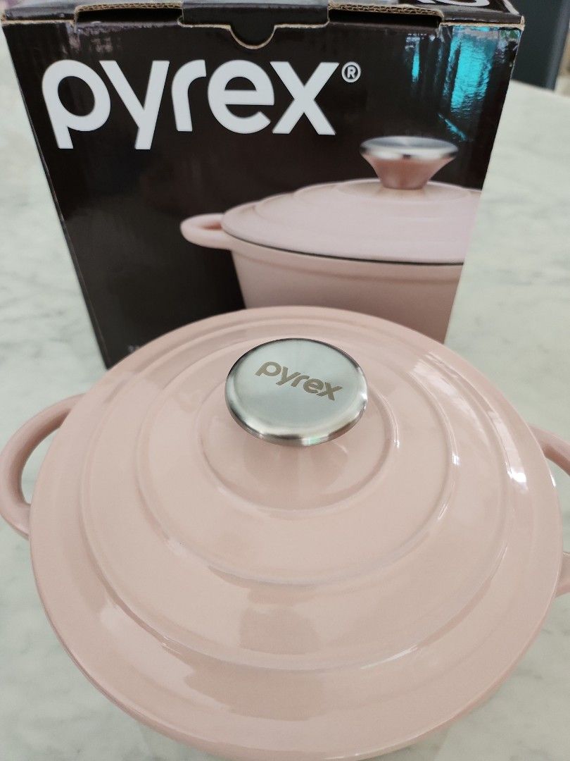 PYREX 2.5L Round Cast Iron Casserole, Furniture & Home Living ...