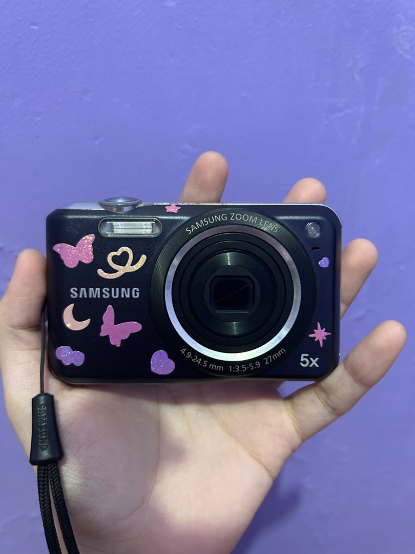 Samsung ES70 Digital Camera, Photography, Cameras on Carousell