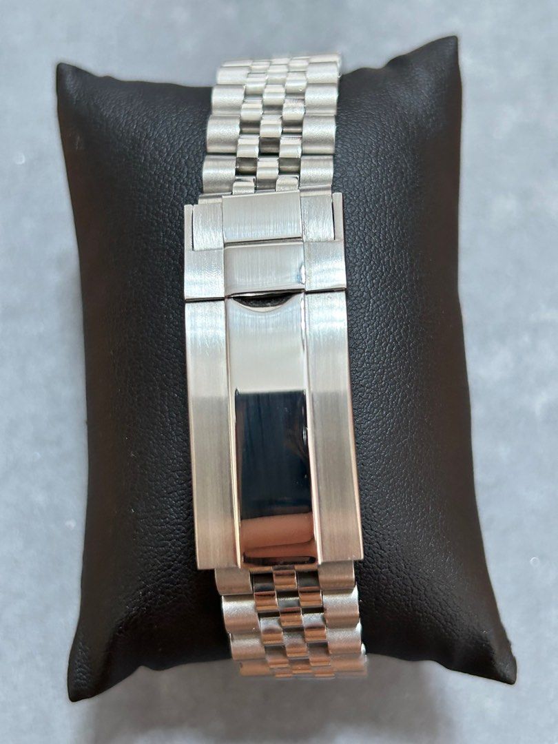 Seiko Datejust Mod White Dial in Roman Numerals 39mm, Men's Fashion ...