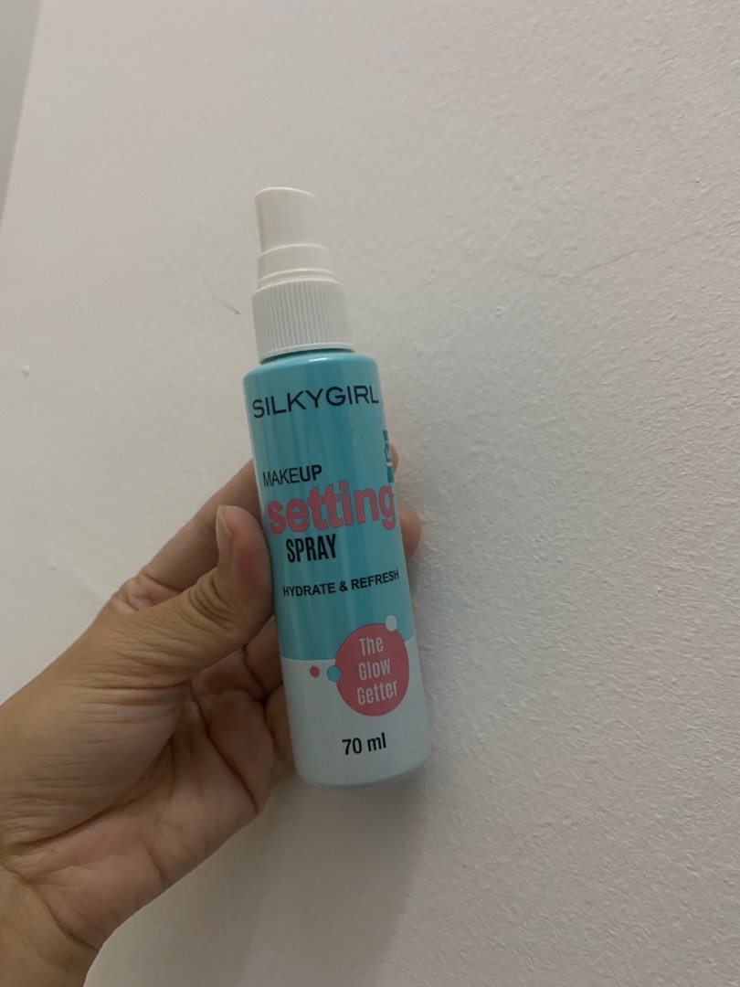 Silkygirl makeup setting spray, Beauty & Personal Care, Face, Makeup on ...
