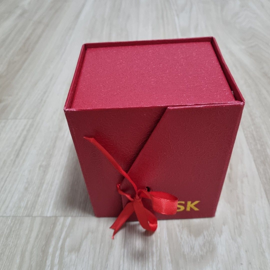 SK Box, Women's Fashion, Jewelry & Organisers, Accessory holder, box ...