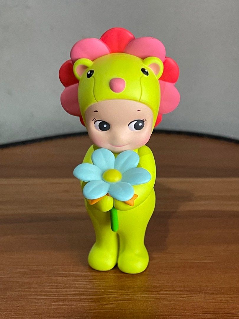Sonny Angel - Flower Gift Series (Lime Green Daisy Lion) on Carousell
