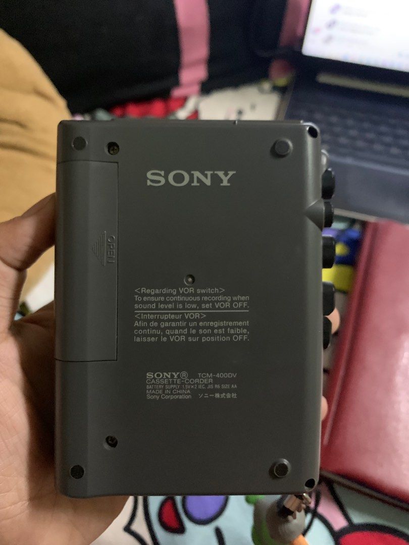 Sony Walkman TCM-400DV, Audio, Portable Music Players on Carousell