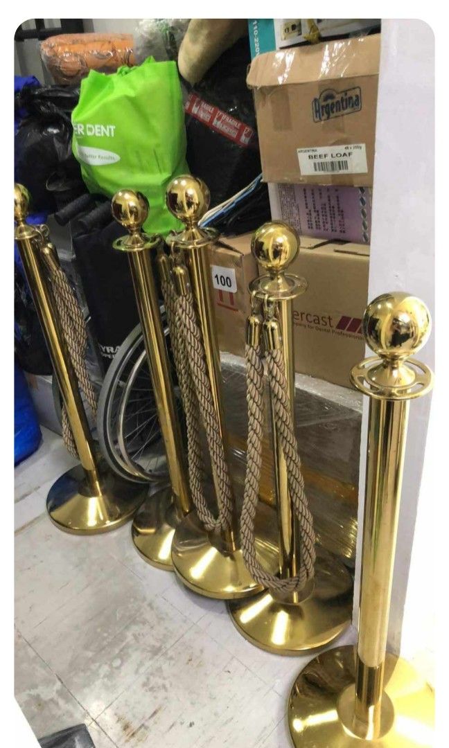 Stanchion Post on Carousell