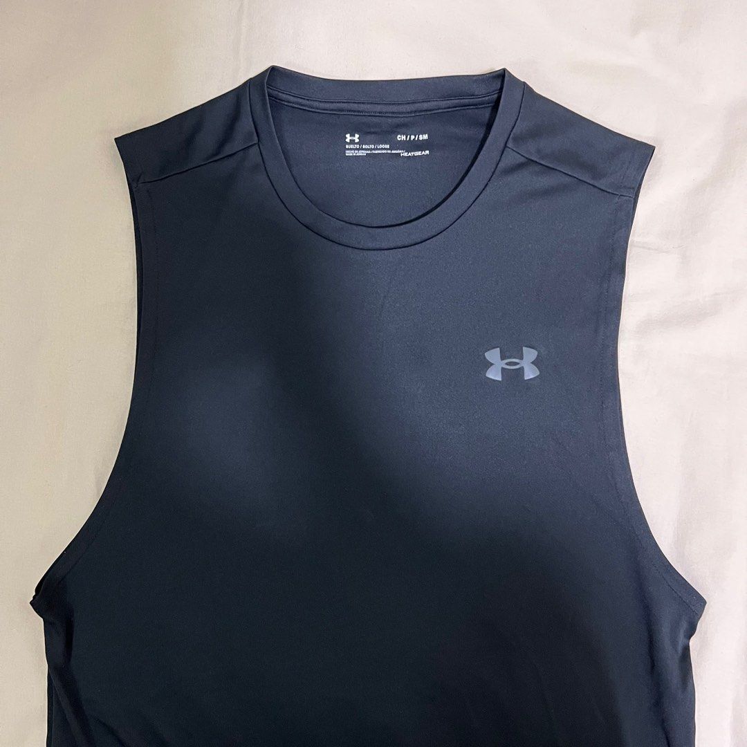 Under armour heat gear tank, Men's Fashion, Activewear on Carousell