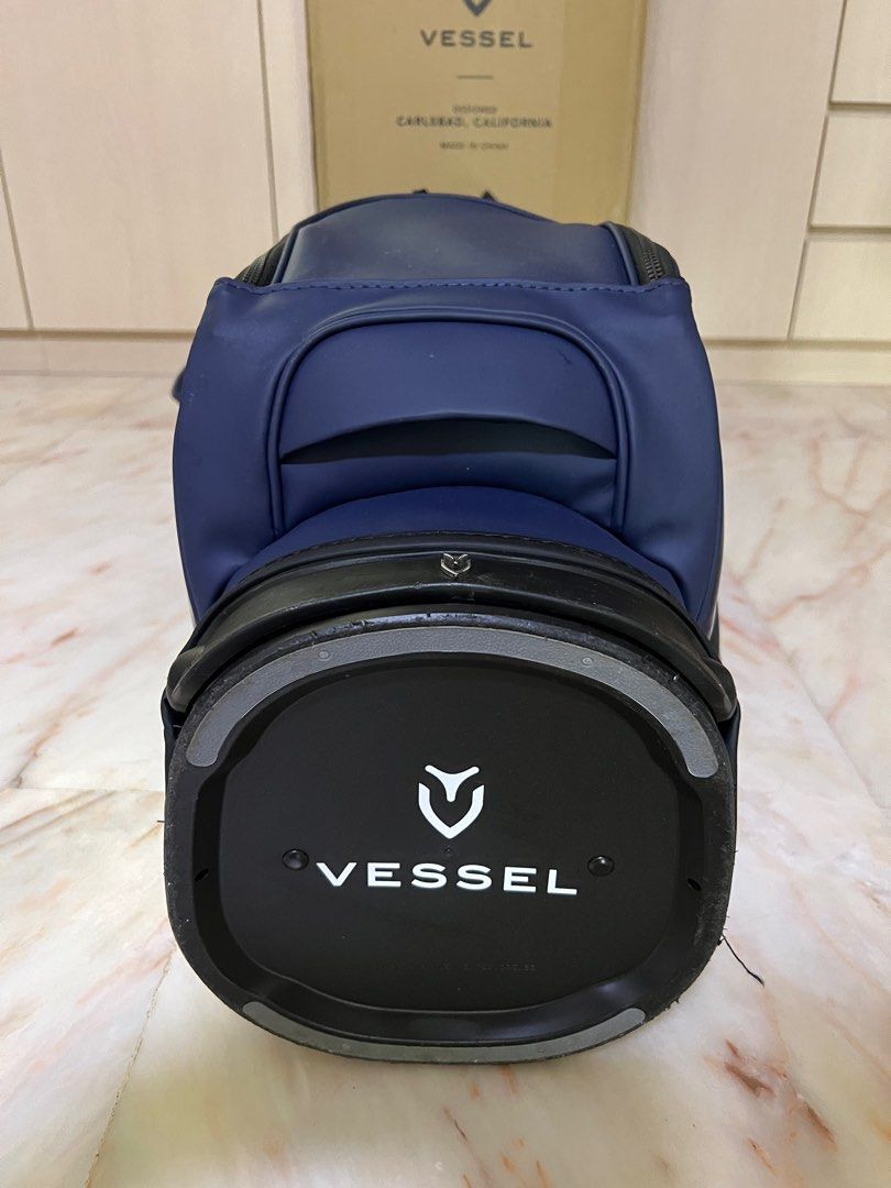 Vessel player III 6 way golf bag, Sports Equipment, Sports & Games ...
