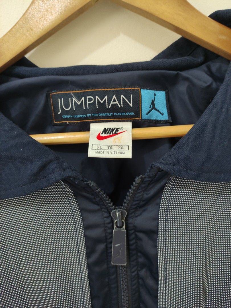 VINTAGE NIKE JUMPMAN, Men's Fashion, Coats, Jackets and Outerwear on ...