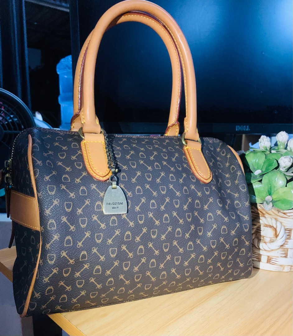Why, Women's Fashion, Bags & Wallets, Shoulder Bags on Carousell