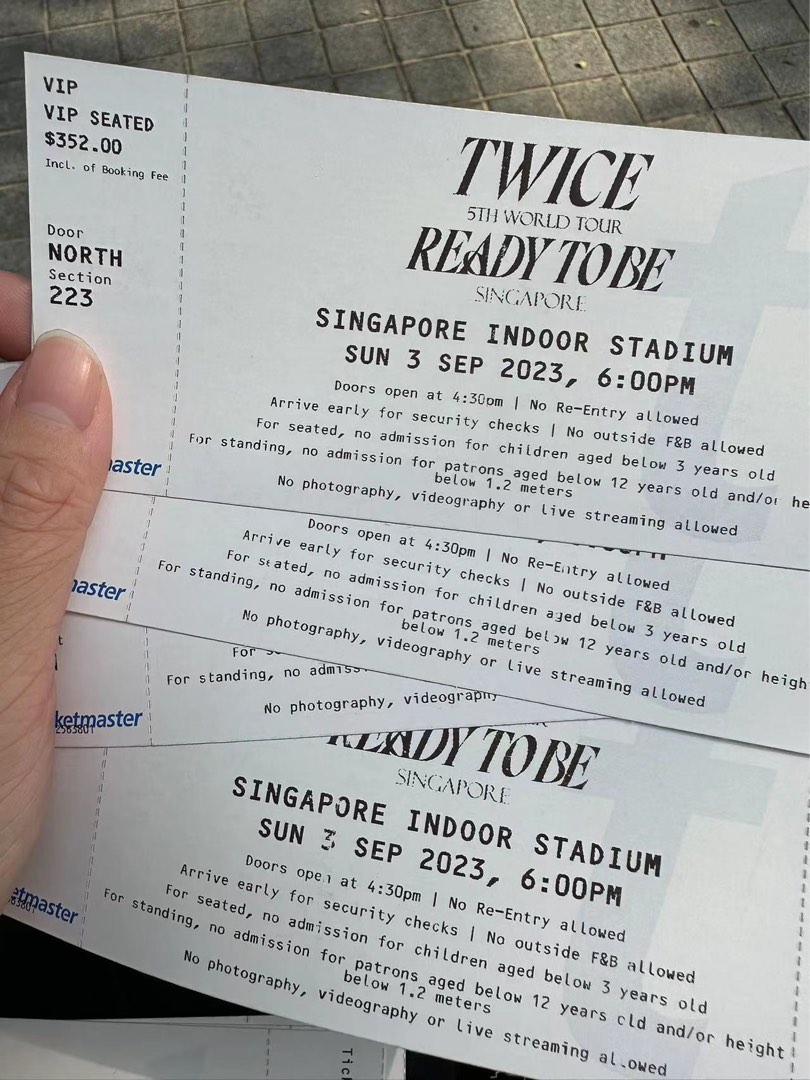 [WTS] TWICE Ready To Be Concert in Singapore - VIP Seated (Day 2 ...
