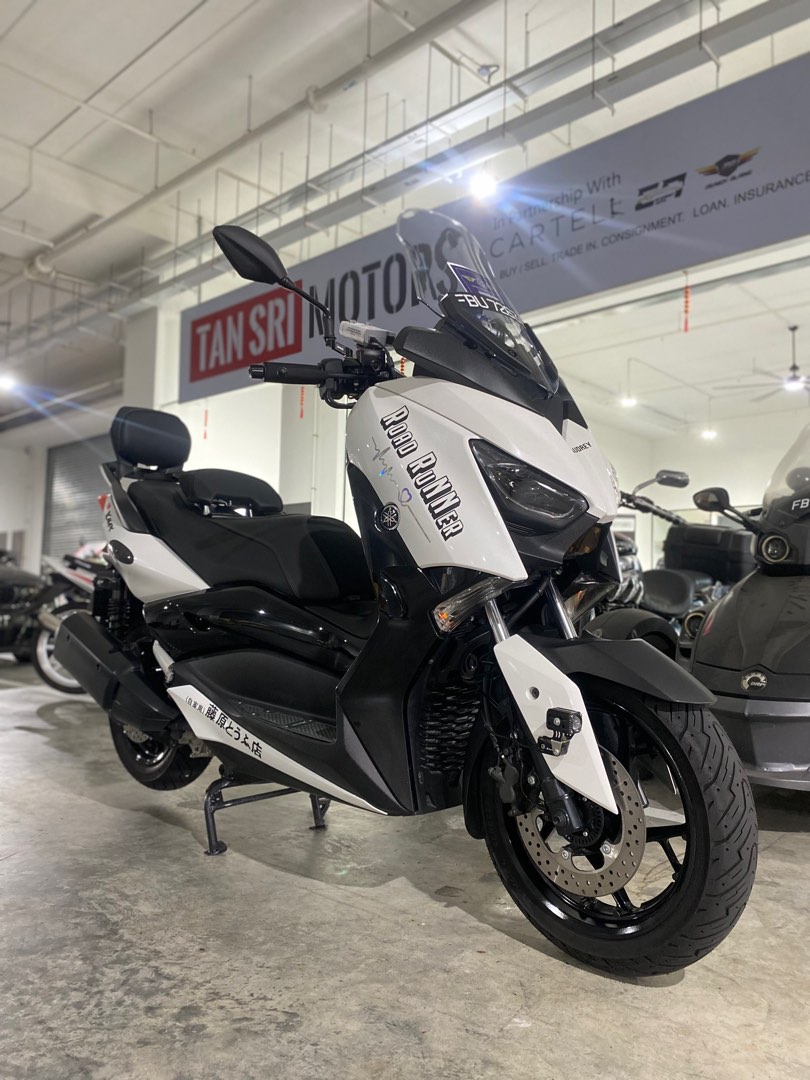 YAMAHA XMAX 300 (2023), Motorcycles, Motorcycles for Sale, Class 2A on ...