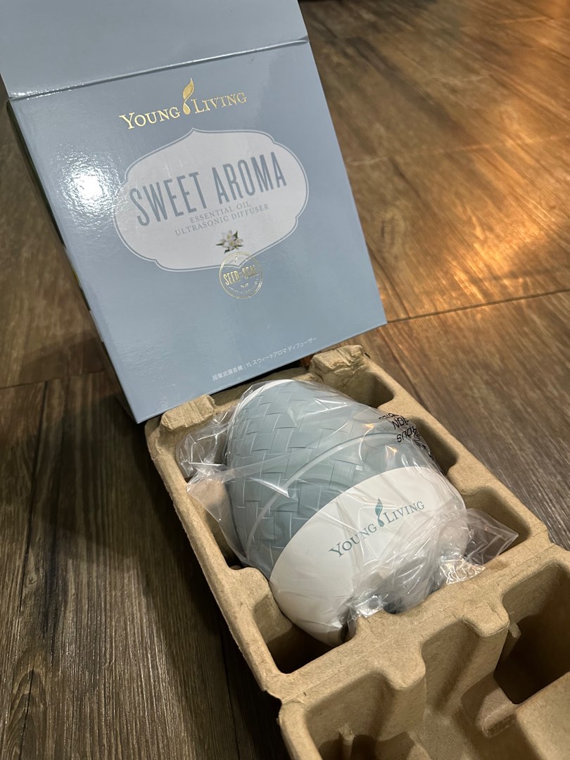 YL Sweet Aroma Diffuser 芬芳精油擴香機 香薰機, 傢俬＆家居, 家居香薰 - Carousell
