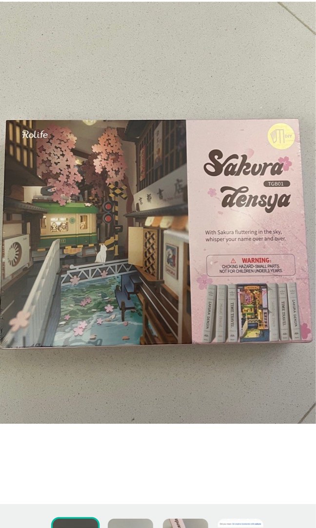 3D creative bookends Sakura densya, Hobbies & Toys, Stationery & Craft ...