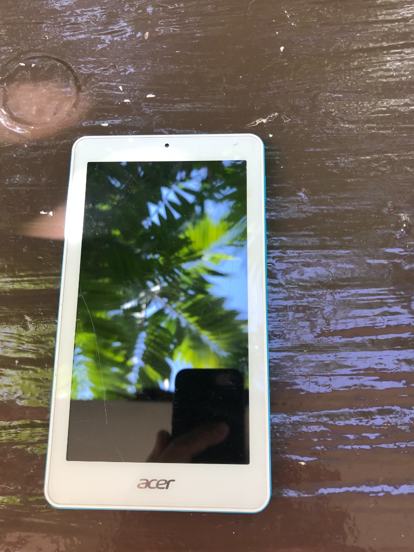 Acer smart phone. Blank screen. Cannot charge., Mobile Phones & Gadgets ...