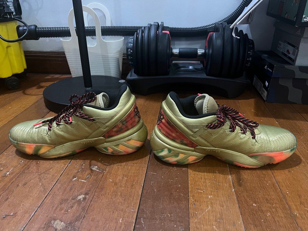 Adidas Donovan Mitchell issue 2 Gummy, Men's Fashion, Footwear ...