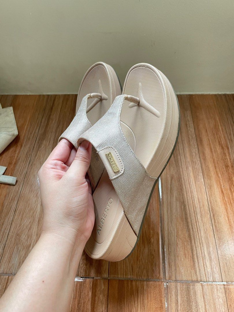 Alberto cali wedge sandals, Women's Fashion, Footwear, Wedges on Carousell