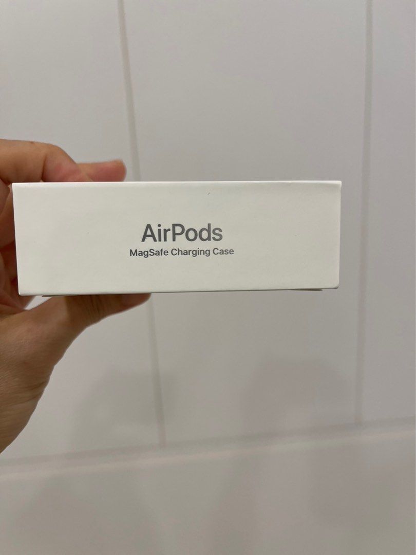全新未拆封apple Airpods 3 支援magsafe 無線藍芽耳機無線充電 原廠公司貨 耳機及錄音音訊設備 耳機在旋轉拍賣