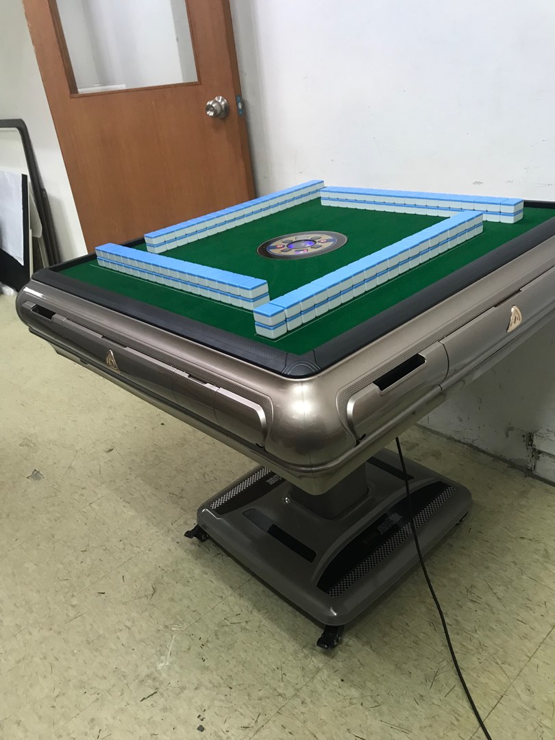 auto mahjong table, Hobbies & Toys, Toys & Games on Carousell
