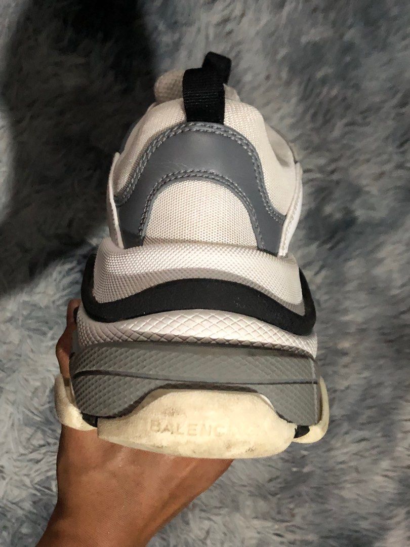 Balenciaga Triple S, Men's Fashion, Footwear, Sneakers on Carousell