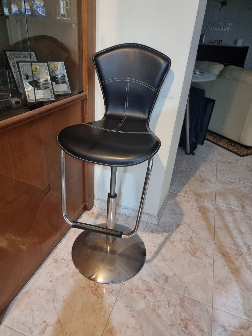 Bar chair, Furniture & Home Living, Furniture, Chairs on Carousell