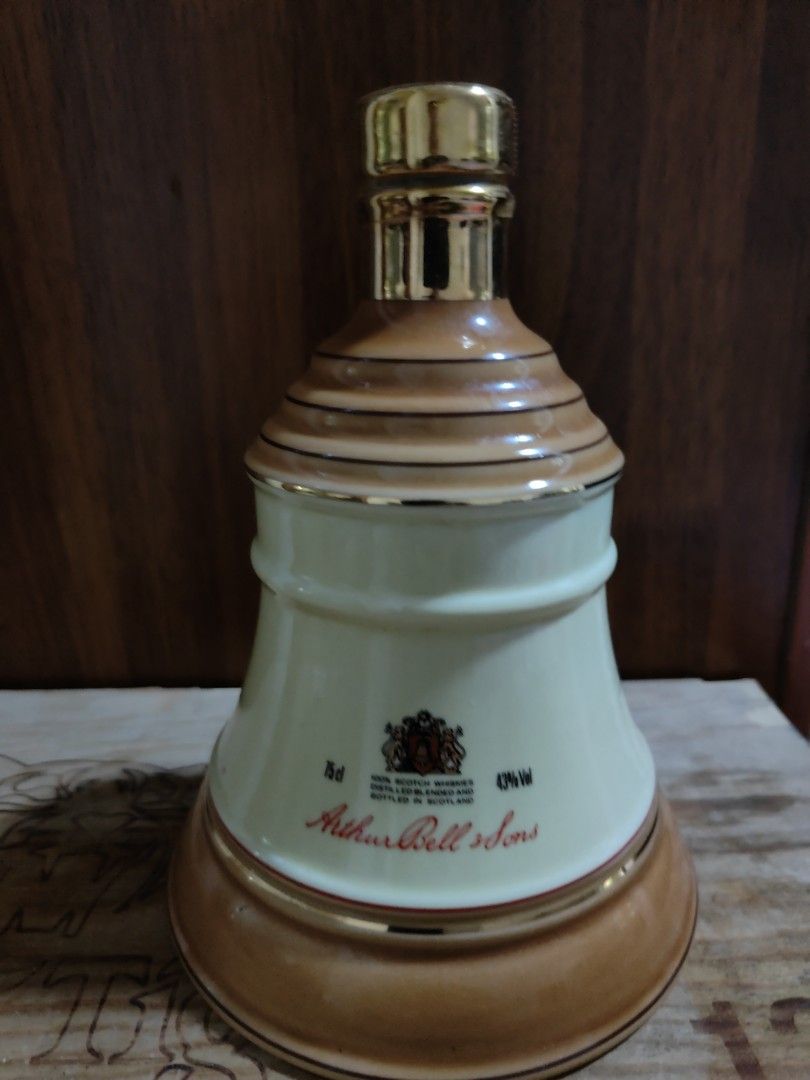 BELL OLD SCOTCH WHISKY 750ML PERTH SCOTLAND, Food & Drinks, Alcoholic ...