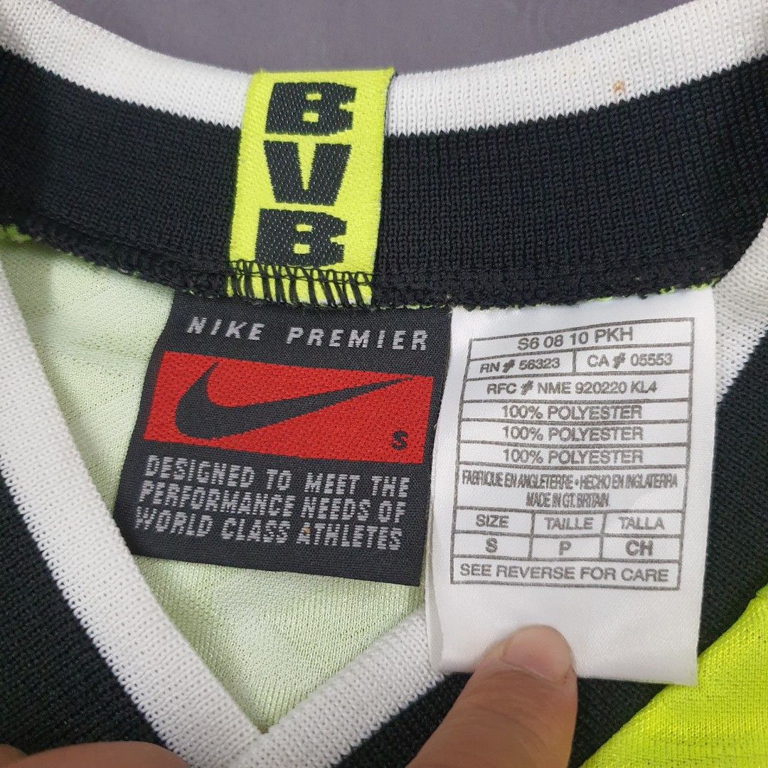 BORUSSIA DORTMUND 1995/96 HOME KIT, Men's Fashion, Activewear on Carousell