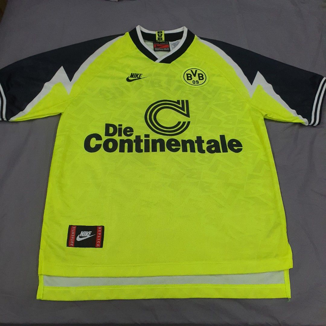 BORUSSIA DORTMUND 1995/96 HOME KIT, Men's Fashion, Activewear on Carousell