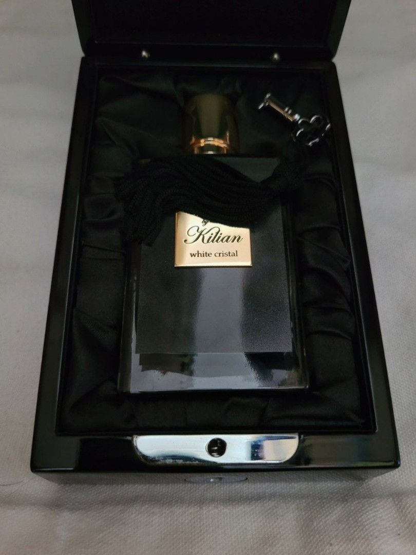 By Kilian Coffret / Kilian Paris Clutch, Beauty & Personal Care ...