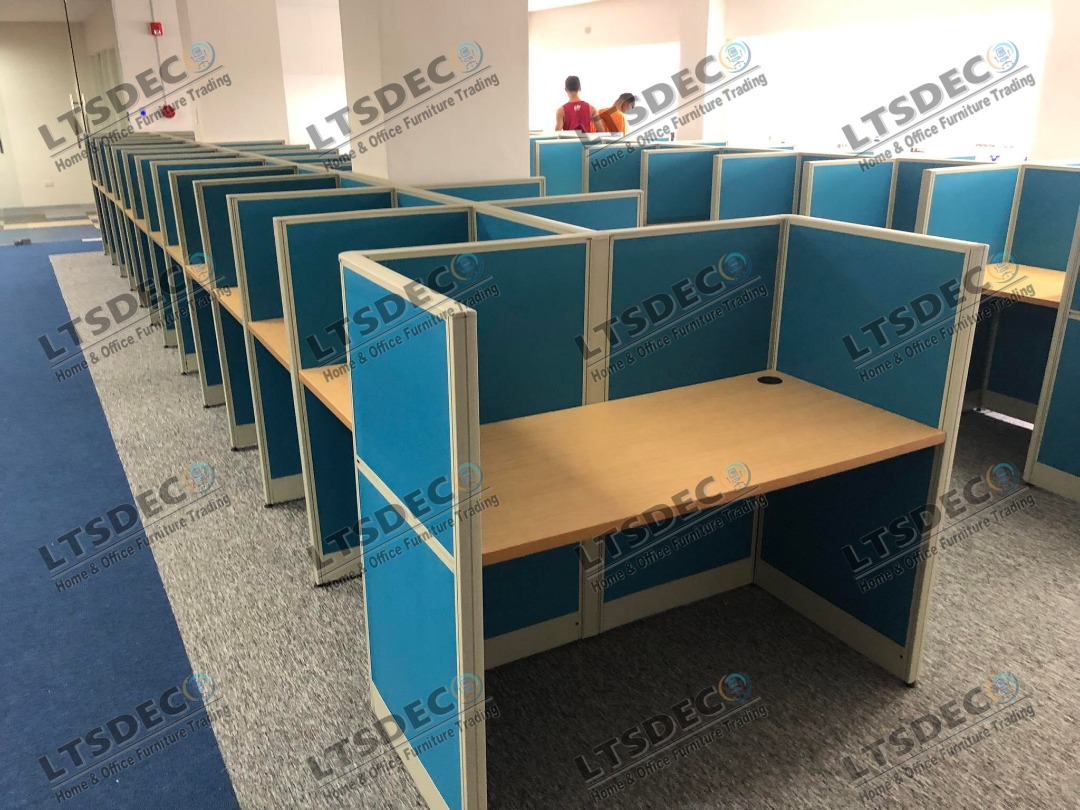 CALL CENTER TABLE FURNITURE OFFICE PARTITIONS, Furniture & Home Living ...
