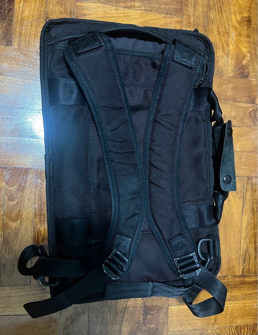 Chrome Industries Vega 3 way breifcase, Men's Fashion, Bags, Briefcases ...