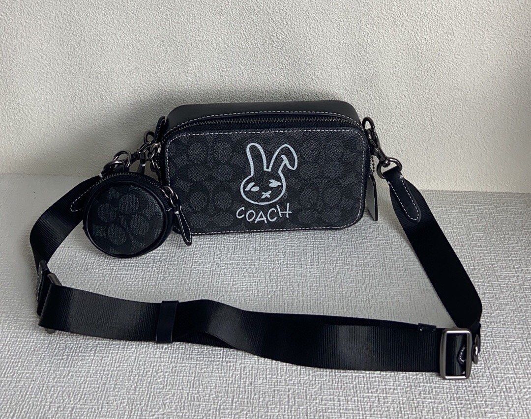 Coach charter rabbit crossbody slingbag, Women's Fashion, Bags ...