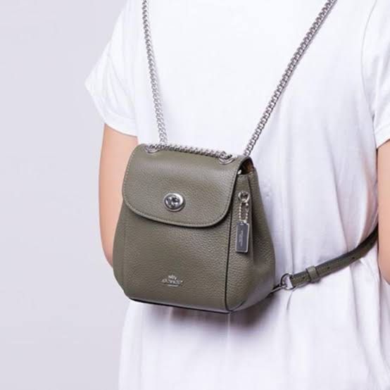 Coach Convertible Backpack Army Green, Luxury, Bags & Wallets on Carousell