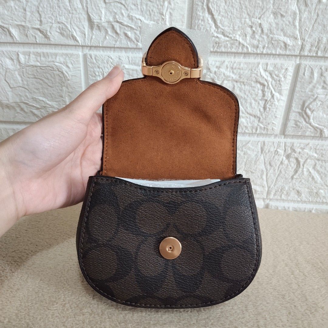 Coach Morgan Card Case On A Chain In Signature Canvas, Women's Fashion ...