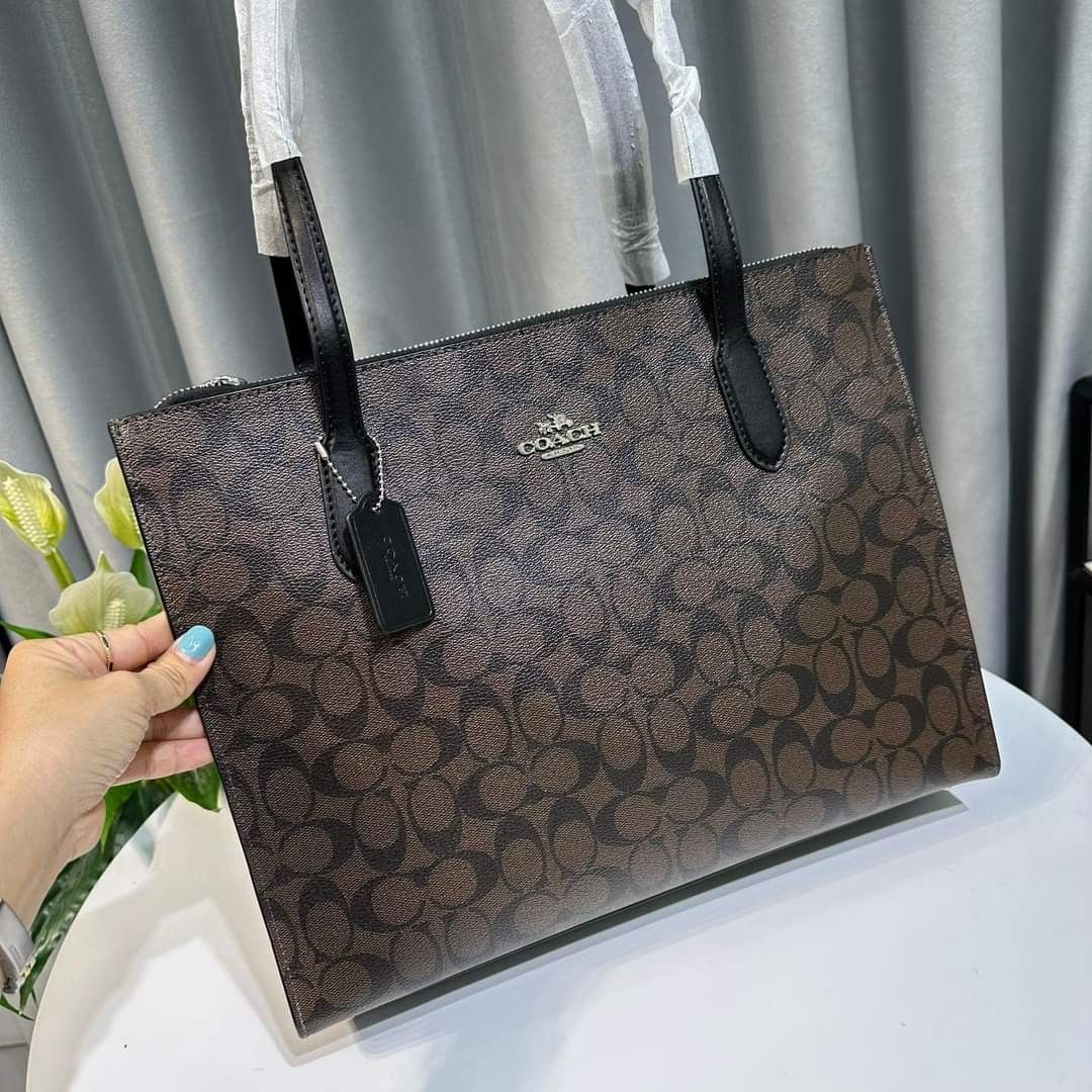 Coach Nina Tote in Signature Canvas Darkbrown, Women's Fashion, Bags ...