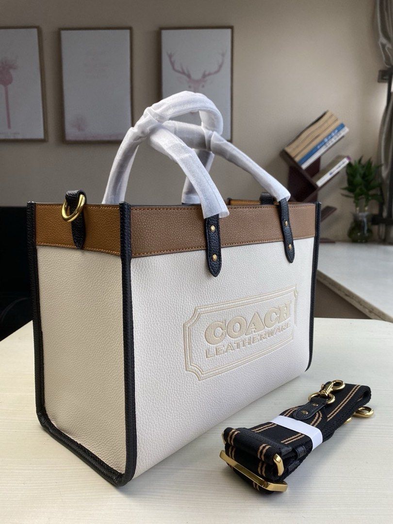 Coach Tote Bag field 30, Women's Fashion, Bags & Wallets, Tote Bags on ...