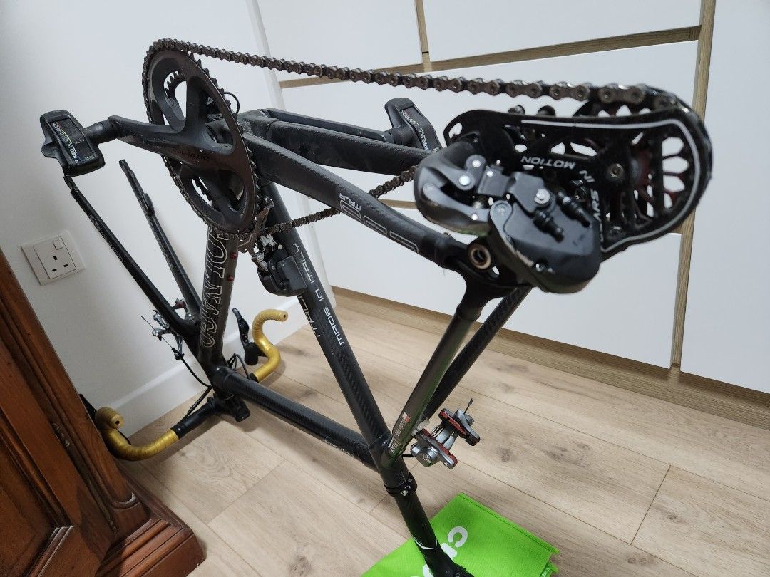 Colnago C59 Italia Road Bike (without wheels and saddle), Sports ...