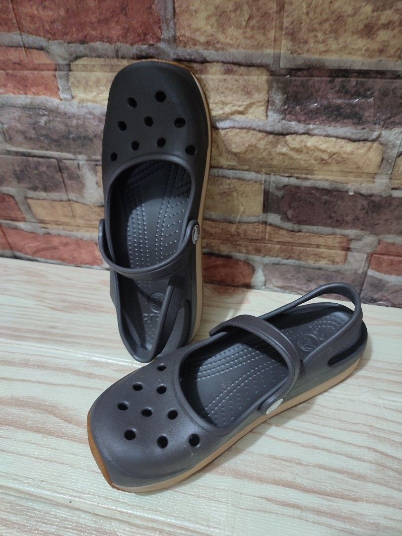 CROCS RETRO MARY JANE SLINGBACK SHOES, Women's Fashion, Footwear ...