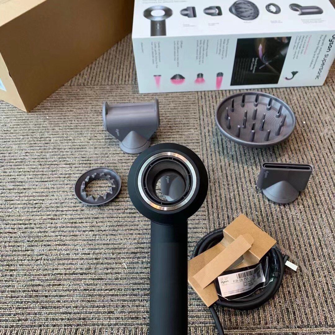 Dyson hair dryer hd08, Beauty & Personal Care, Hair on Carousell