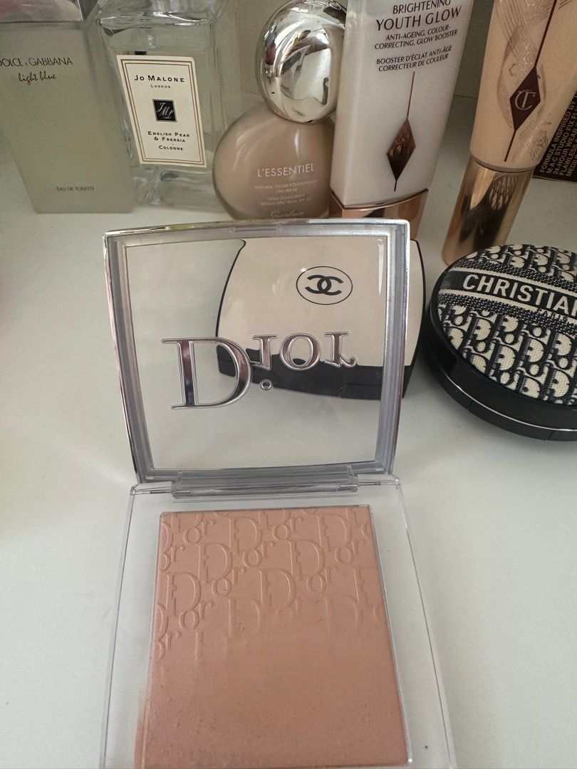 Dior backstage face & body powder, Beauty & Personal Care, Face, Makeup ...