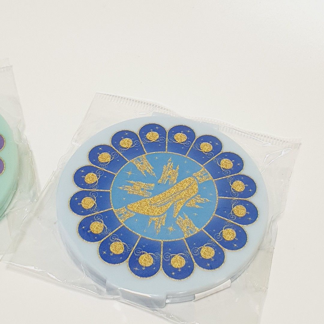 Disney Pocket Compact Mirror Cinderella Aladdin, Hobbies & Toys ...