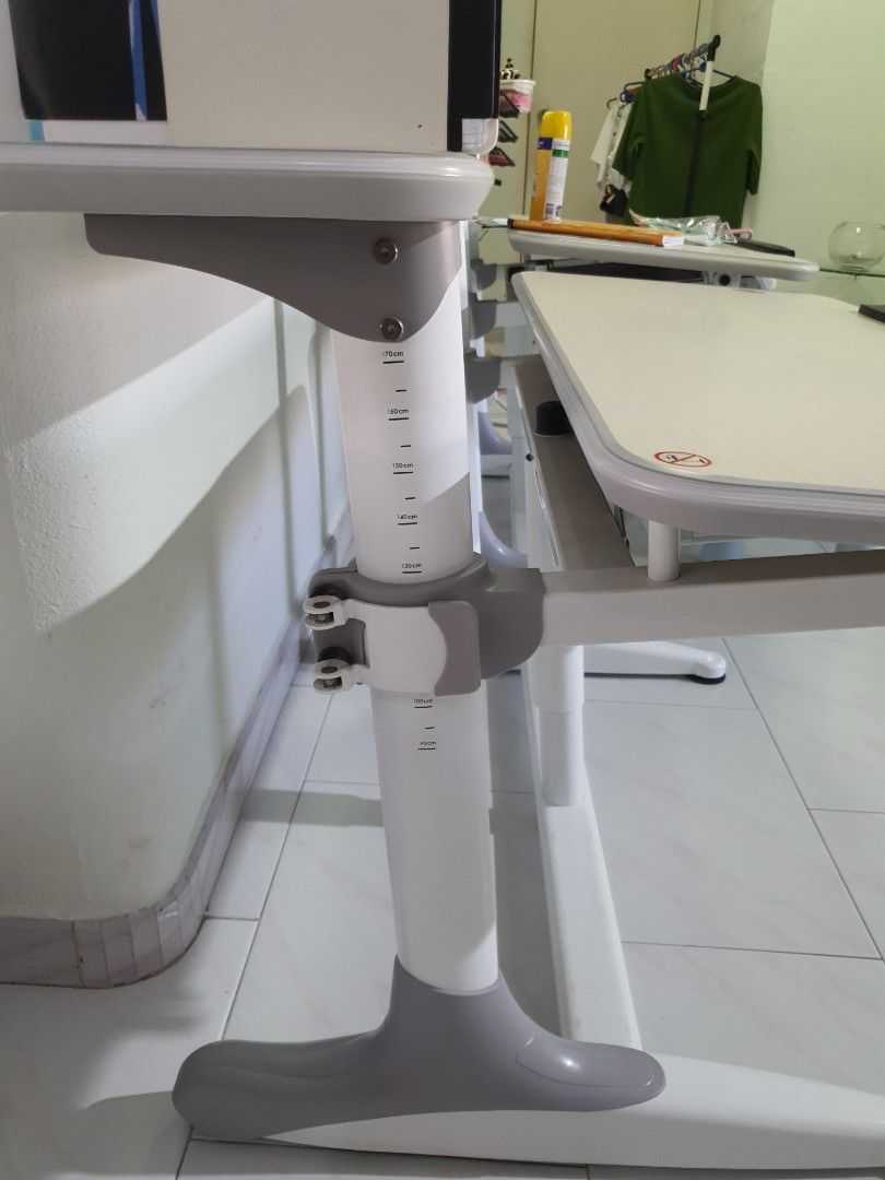 Ergoworks, Height adjustable study table for kids to even adults ...