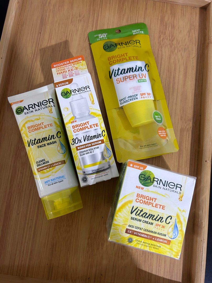 GARNIER SETS VIT C & ACNE CARE, Beauty & Personal Care, Face, Face Care ...