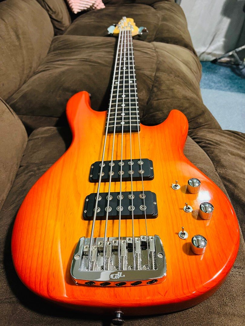 G&L 2500 Bass guitar 5 string, Hobbies & Toys, Music & Media, Musical ...