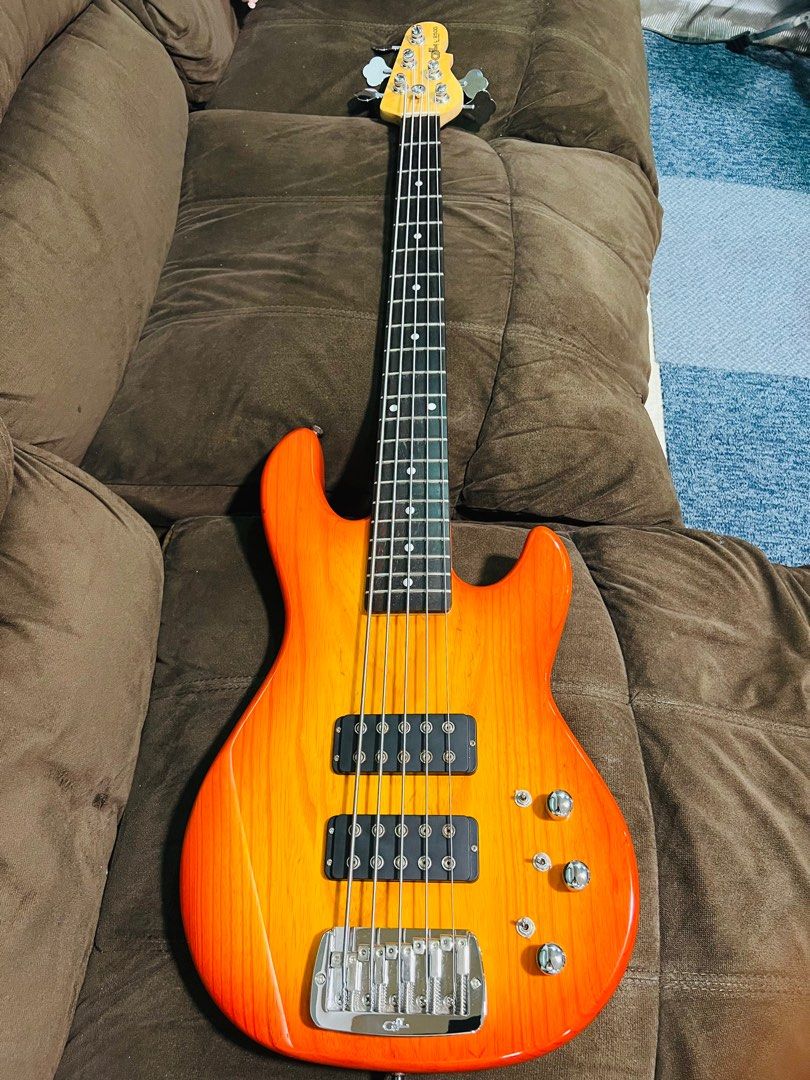 G&L 2500 Bass guitar 5 string, Hobbies & Toys, Music & Media, Musical ...