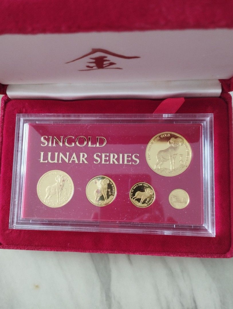 Gold coin set, Hobbies & Toys, Memorabilia & Collectibles, Currency on ...