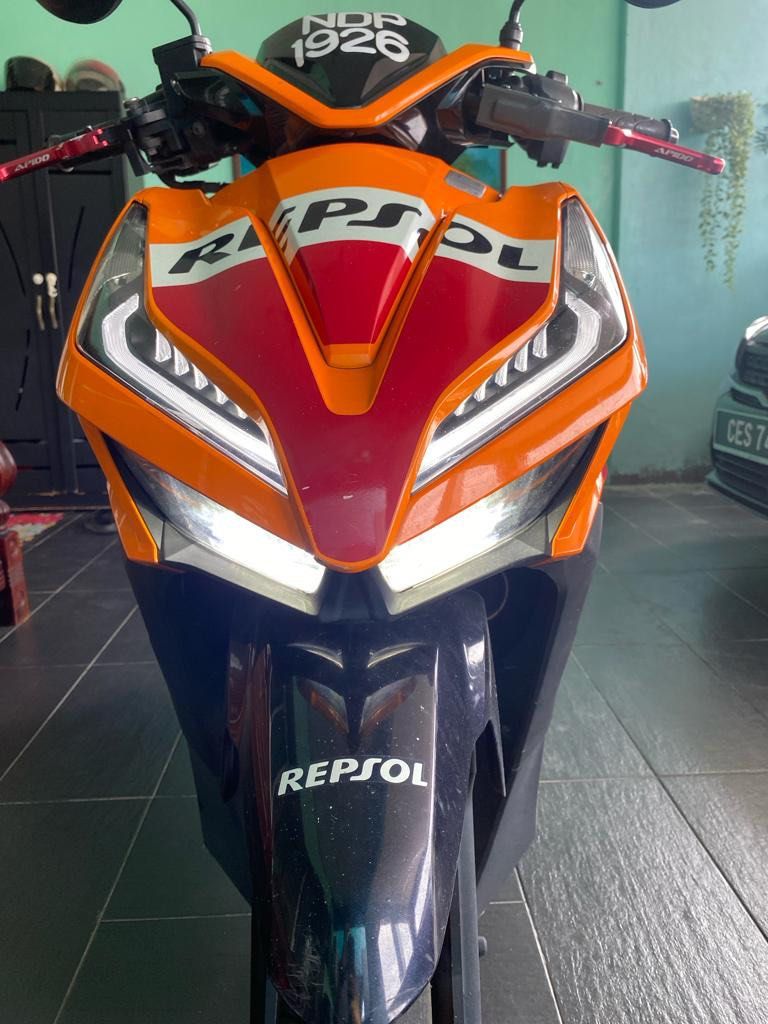 Honda Vario 150 Repsol, Motorbikes on Carousell